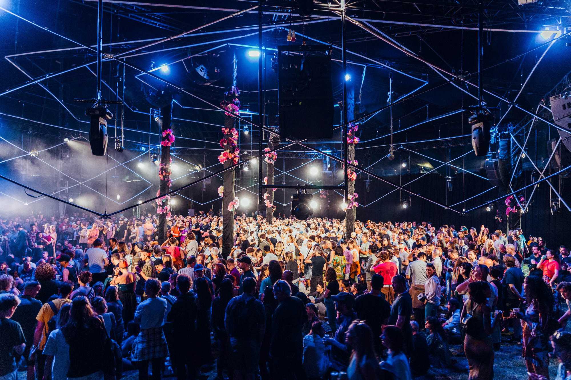 Polygon Live | Steeldeck